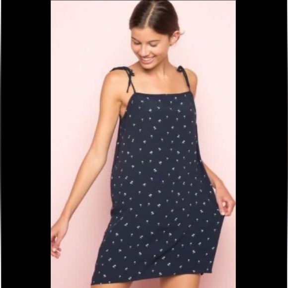Brandy Melville | Dresses | Brandy Melville Palm Tree Print Tie Strap ...